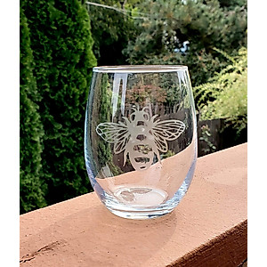 Etched bee wine glass, 15 oz. wine glass, stemless wine glass, honey bee gift, save the bees, bee glass, etched wine glass, nature lover gift, wine gift