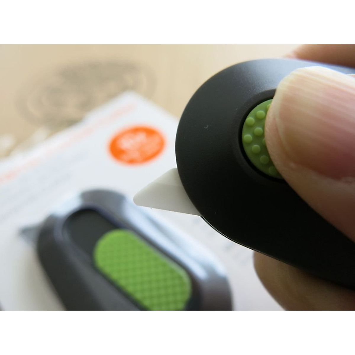 Slice 10514 Mini Box Cutter, Package and Box Opener, Safe Ceramic Blade Retracts Automatically, Stays Sharp Up to 11x Longer, Right or Left Handed, Keychain, Magnetic, Pack of 1