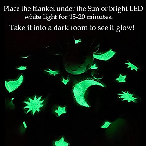 Believe BigDreams Giraffe Lovey Blanket - Grey Baby Security Blankets for Girls - Polyester Baby Boy Security Blanket Lovies for Babies Glows in The Dark Stuffed Blanket Animal