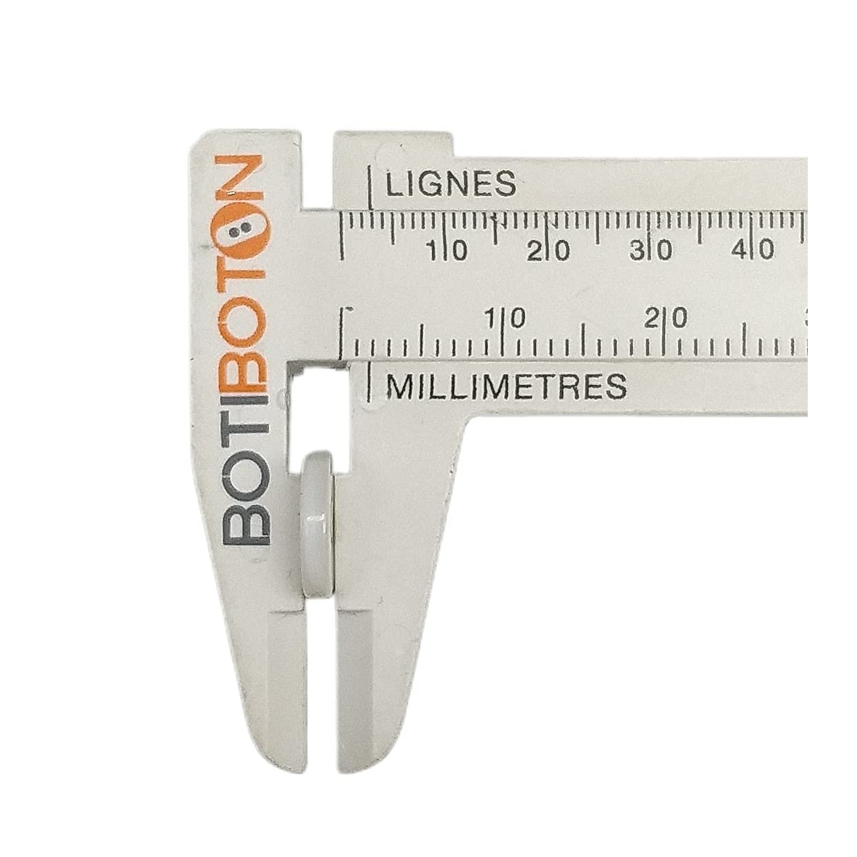 50 Nacar Natural Shell Buttons - Sewing Accessory - 6 Sizes - Manufactured and Shipped from Spain - (8 mm)