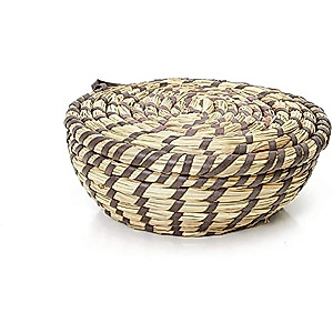 Decorative Seagrass Storage Baskets for Organizing, Round Woven Baskets in 3 Sizes with Lids (3 Piece Set)