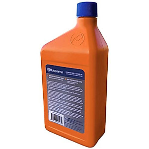 Husqvarna X-Guard Premium All Season Mineral Bar and Chain Oil, Chainsaw Oil for Superior Cutting Equipment Protection in All Conditions, 1 Quart Bottle