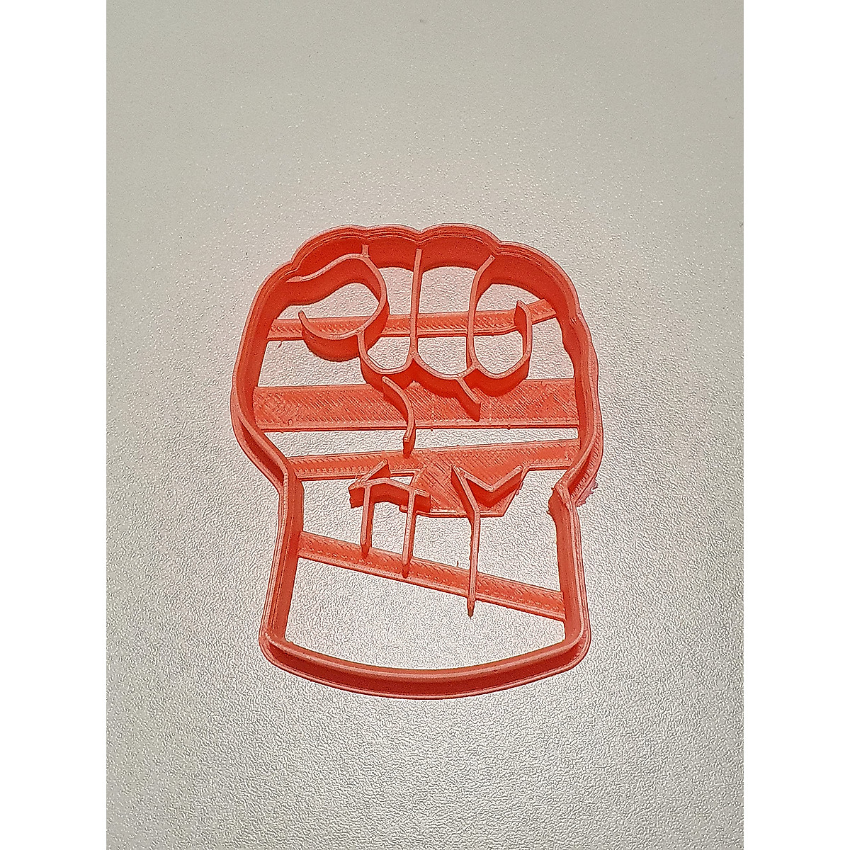 T3D Cookie Cutters Hulk Fist Cookie Cutter, Suitable for Cakes Biscuit and Fondant Cookie Mold for Homemade Treats, 2.74Inch x 3.42Inch x 0.55Inch