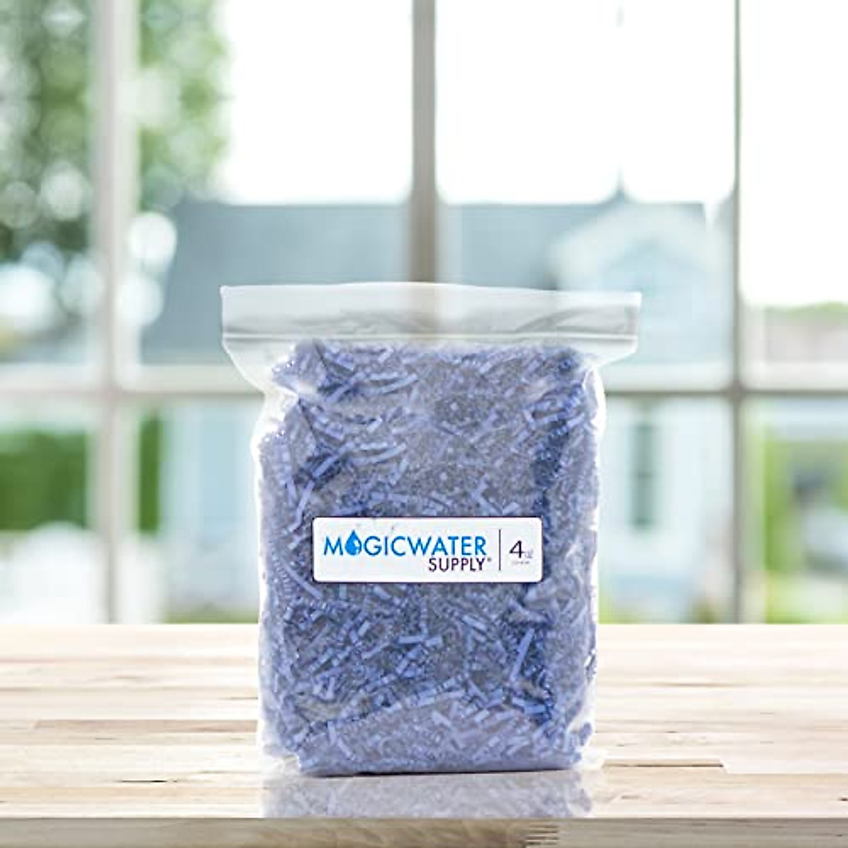MagicWater Supply Crinkle Cut Paper Shred Filler (4 oz) for Gift Wrapping & Basket Filling - Navy Blue