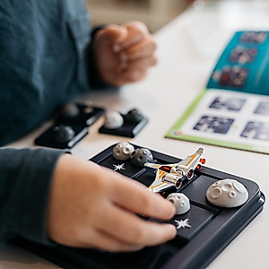 SmartGames Asteroid Escape Travel Sliding Puzzle Game Featuring 60 Challenges for Ages 8-Adult