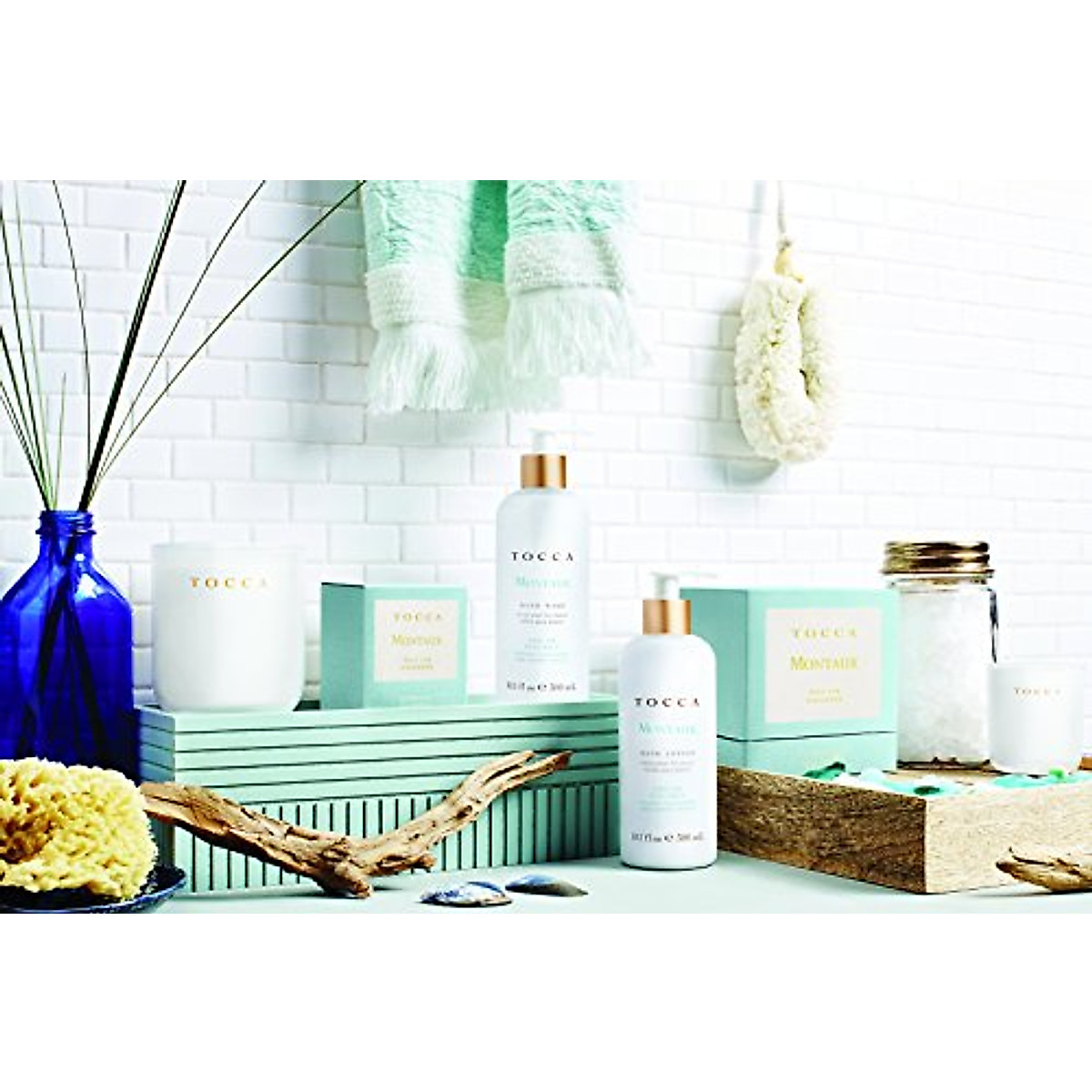 Tocca Montauk Candela: Salt Air, Cucumber | Richly Fragranced, Hand-Poured Candle, 10 oz.