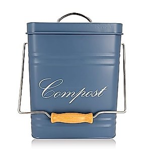 Countertop Compost Bin for Kitchen - Rustic Farmhouse Countertop Composting Container - 1.7 Gallon Carbon Steel Pail for Food Scraps - Metal Bucket with Lid, Wooden Handle & Charcoal Filter