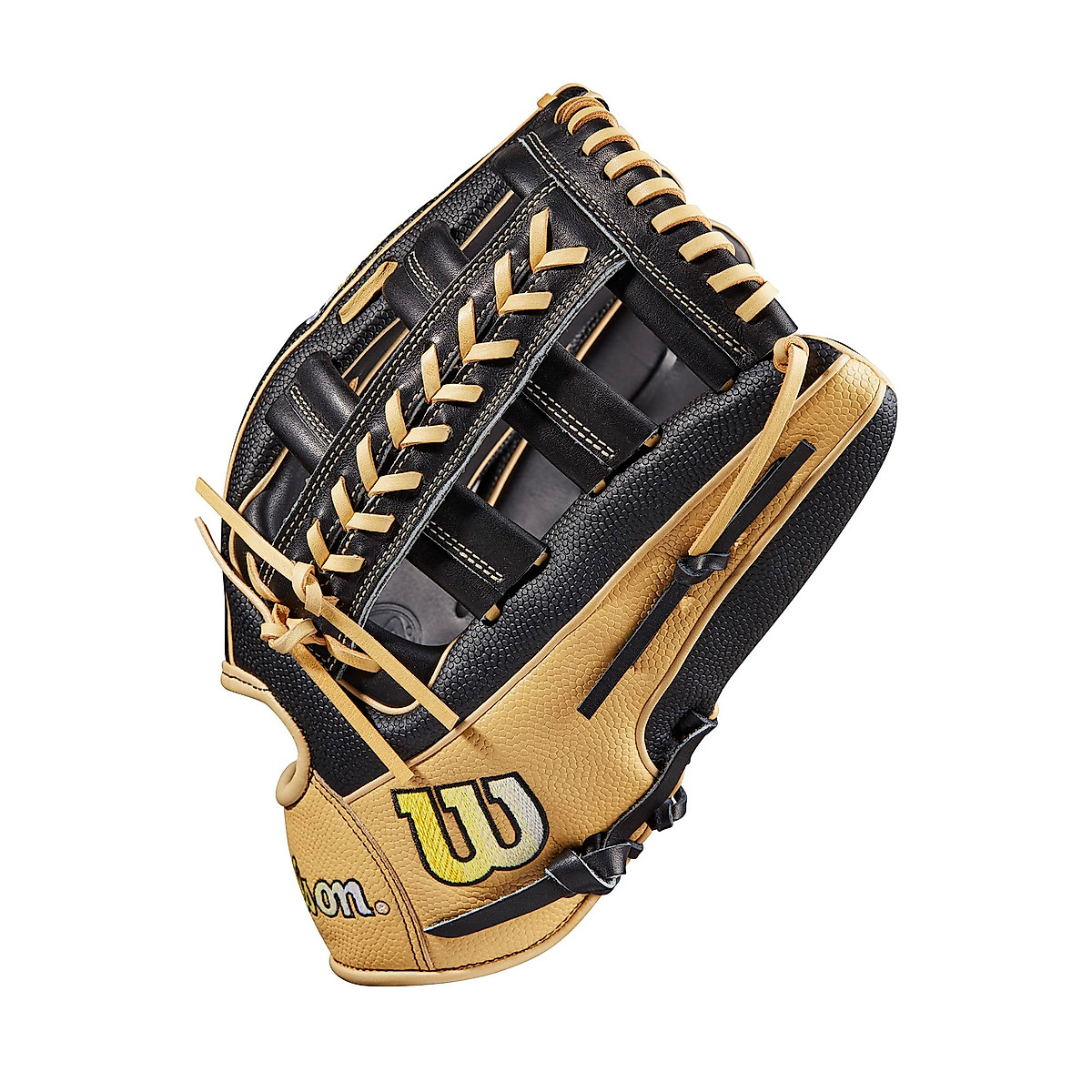 WILSON 2023 A2000® 1810SS 12.75” Outfield Baseball Glove - Right Hand Throw