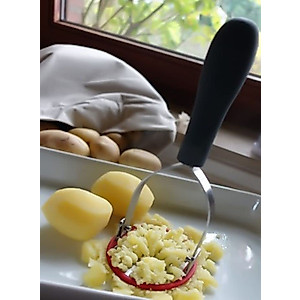moHA! Foldable Potato Masher