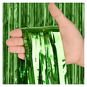 PABUES 5 Pack 3.3 x 6.6 FT Green Foil Fringe Backdrop Curtain, Streamer Backdrop Curtains, Streamers Birthday Party Decorations, Fringe Backdrop for Graduation, Baby Shower, Gender Reveal