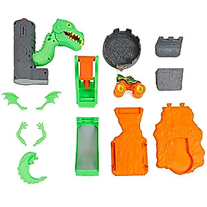 Monster Jam, Dueling Dragon Playset with Exclusive 1:64 Scale Dragon Monster Truck, Kids Toys for Boys Ages 3 and up
