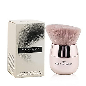 Fenty Beauty by Rihanna Face & Body Kabuki Brush 160 Classic