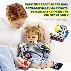 AMINFUN Soft Cloth Baby Book Toy,White Black Fabric Baby Learning Book(Pack of 4),Touch and Feel Crinkle Sound,Early Educational Toy,Gift for Babies Infants Toddlers