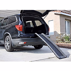 MaxWorks 50524 61" Portable Folding Pet Ramp, Black
