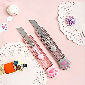 Small Utility Knife，Cute cat Paw Retractable Utility Knife，6 Utility Knifes，Send you 1 Plastic Ruler，9mm Wider Razor Sharp Blade，Perfect for Office and Home Use