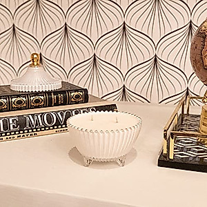 BRIGANTI Natural Soy Wax Scented Candles (Vanilla Cupcake: Vanilla/Bourbon/Buttercream/Cake) Long Lasting Candles Hand Poured in Elegant White Glass Jar, Clean Burning Aromatherapy for Home