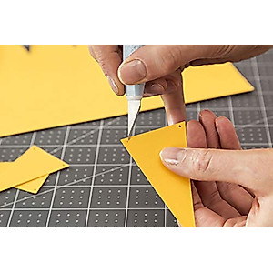 Cricut TrueControl Knife Kit - For Use As a Precision Knife, Craft knife, Carving Knife and Hobby Knife - For Art, Scrapbooking, Stencils, and DIY Projects - Comes With 5 Spare Blades - [Blue]