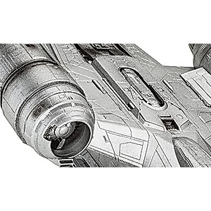 Revell 06781 Star Wars: The Mandalorian The Razor Crest Model Kit 1:72 Scale Model Kit