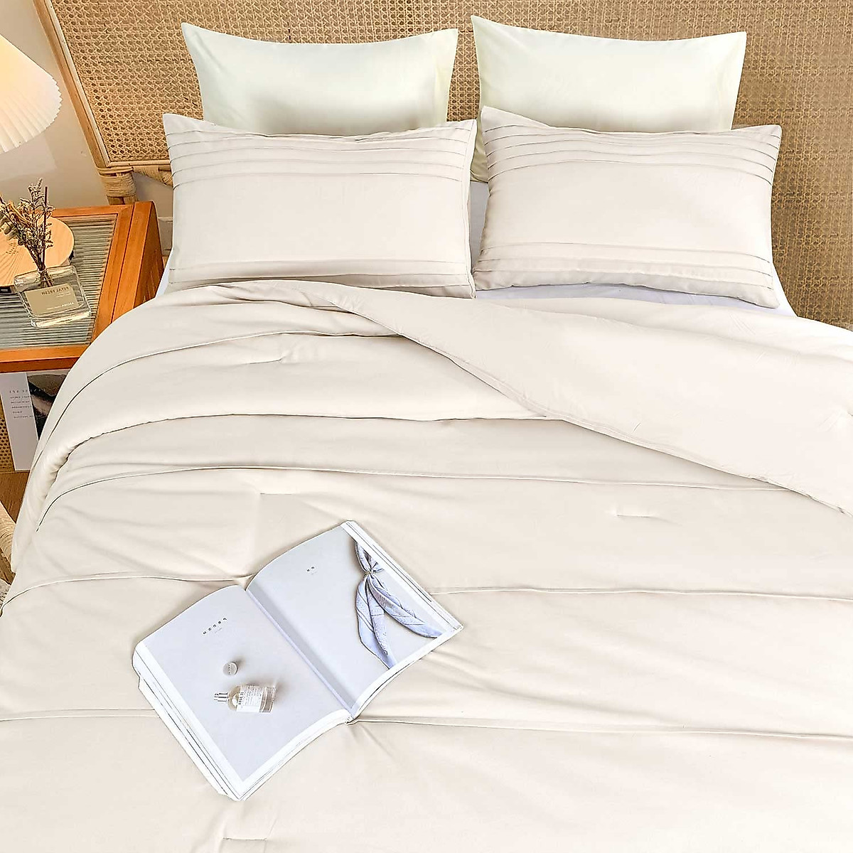 Faincy Beige King Size Comforter Set, Boho Pleated Striped Reversible Down Alternative Bed Sets - 104 x 90 3PC Soft Microfiber Duvet Farmhouse Bedding in a Bag for Women Men, Cream