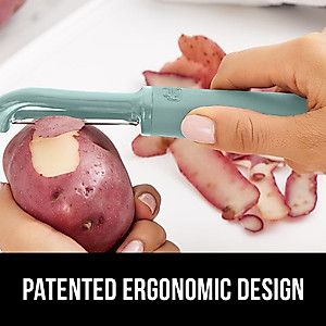 Gorilla Grip Swivel Vegetable Peeler, Sharp Stainless Steel Blades, Comfortable Handle, Dishwasher Safe, Kitchen Food Peelers, Easy Peeling, Peel Vegetables, Apple, Potato, Safe Blade Guard, Mint