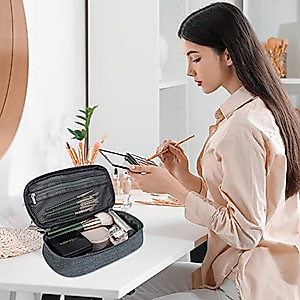 Large Pencil Case, 2022 Upgraded Big Capacity Pencil Pouch Pencil Bag for School Kids Girls Boys Teens Preppy Adults, Aesthetic Simple Pencil Case Organizer with Zipper-Grey