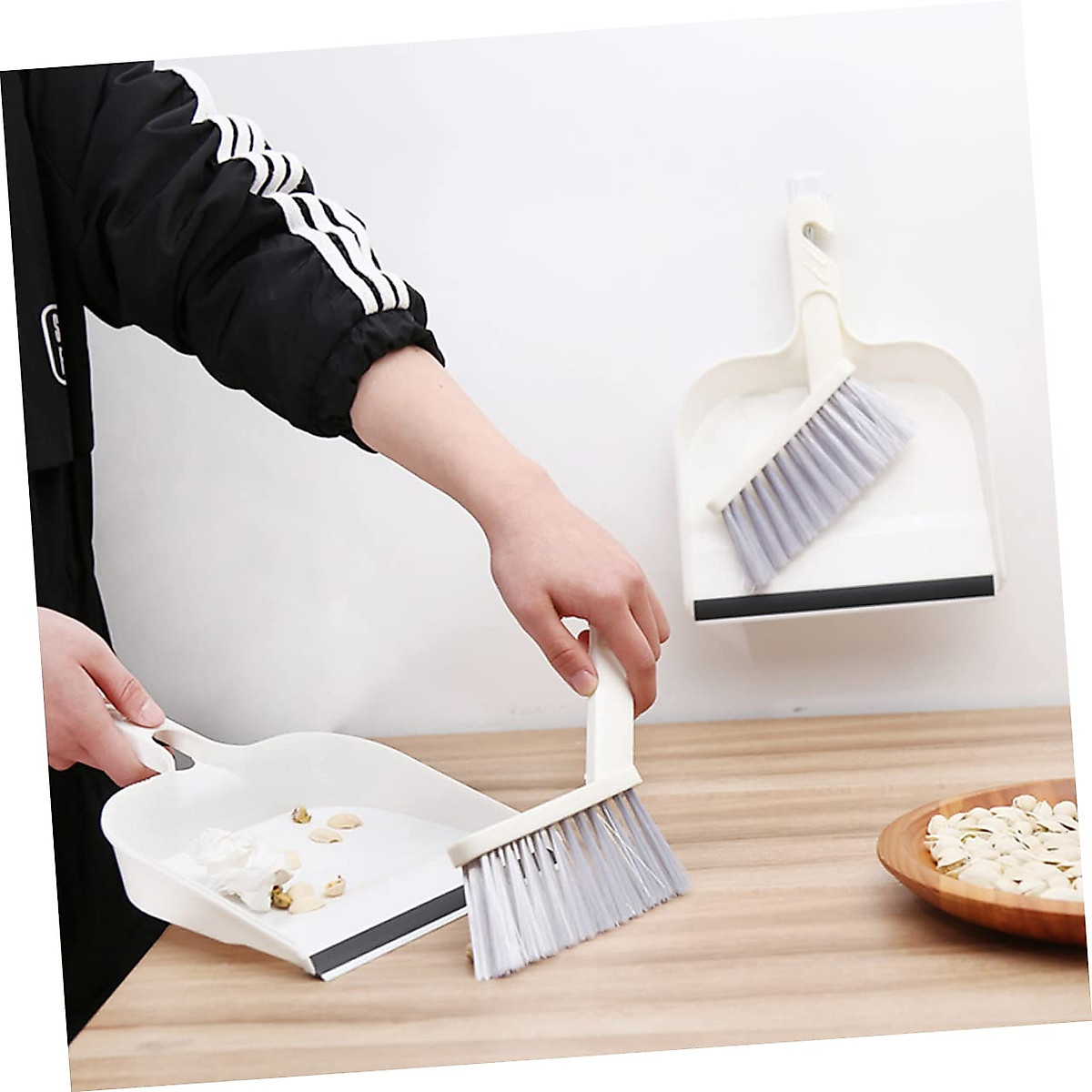 Hoement Mini Broom Mini Broom Cleaning Brush Set Broom Dustpan Computers Cleaning Brush Computer Brush White Hangable Mini Brush Pc Set Mini Dustpan