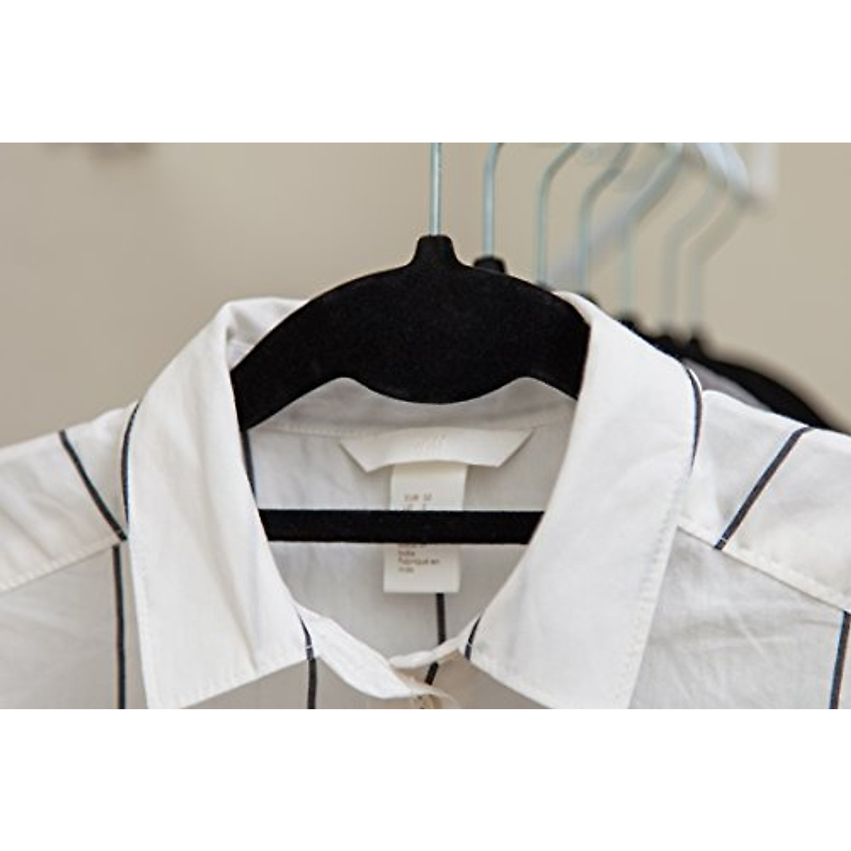 IRIS USA 586950 IRIS Non-Slip Clothes Hanger, Black, Set of 10, 10 Piece