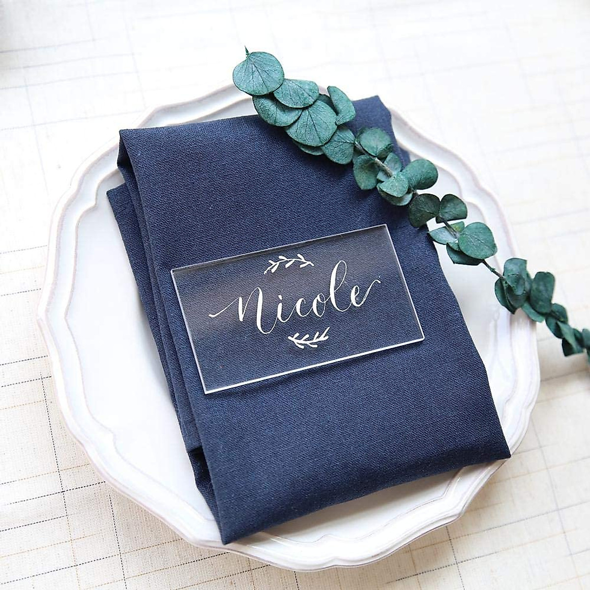 UNIQOOO Place Cards, 20pcs Clear Acrylic - Blank Rectangle Table Cards for Wedding, Party & Event Decoration - 3 1/2 x 2"