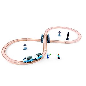 Hape E3729 Figure 8 Safety Train Railway Set, 14.76" L x 3.15" W x 9.45" H, Multicolor