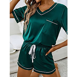 CHYRII Women Silk Pajamas Sets Soft Satin Two Piece Pj Sets Short Sleeve and Shorts Loungwear Sets Sleepwear Green M