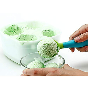 Ice Cream Scoop, 2PCS Nonstick Anti-Freeze Food grade PPR + rubber Ice Cream Scooper with the Hung Hole Design, Comfortable Handle, Dishwasher Safe,Ice Cream Scoops,