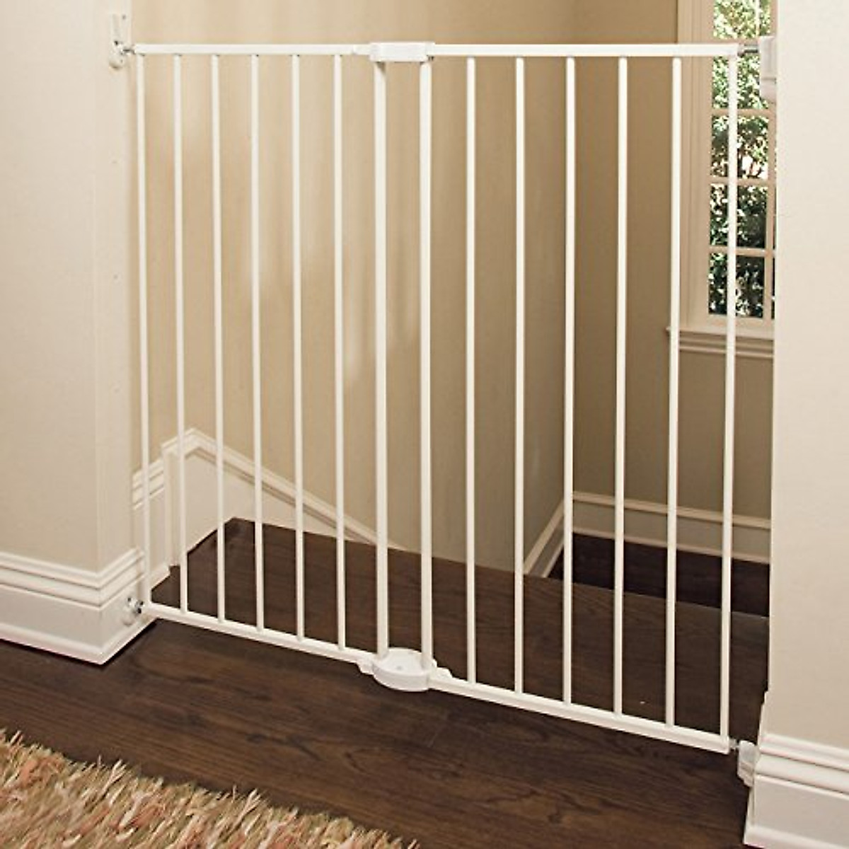 Munchkin® Extending XL™ Tall and Wide Baby Gate,  Hardware Mounted Safety Gate for Stairs, Hallways and Doors, Extends 33" - 56" Wide, Metal, White
