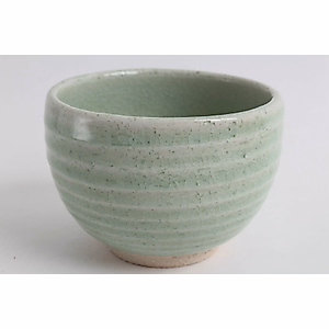 Mino ware Japanese Pottery Large Bowl Mint Green Stripe Crackled (Matcha/Rice) made in Japan (Japan Import) MSB010
