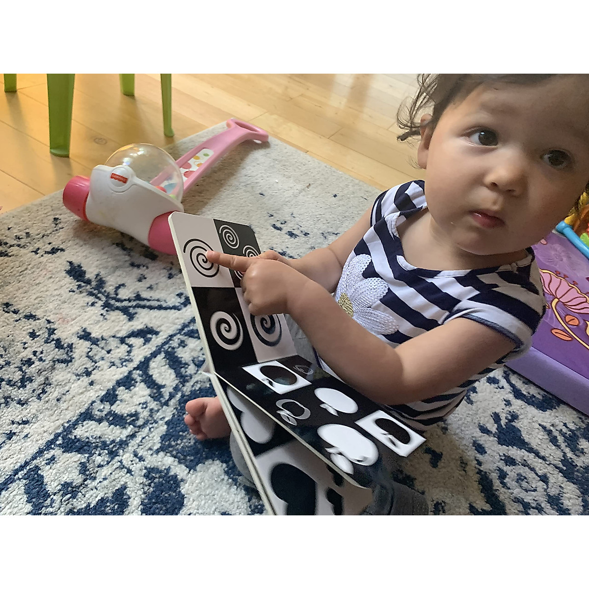 Bobu Baby High Contrast Shapes & Visual Stimulation for Infants | Black & White, Vibrant & Stimulating for Your Child | Extra Thick Non Rip Pages