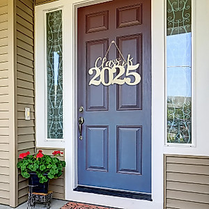 Class of 2025 Wooden Sign Graduation Party Decorations 2025 First Day of School Wood Cutout Sign 2025 Ornament Graduation Photo Booth Prop Wood Sign