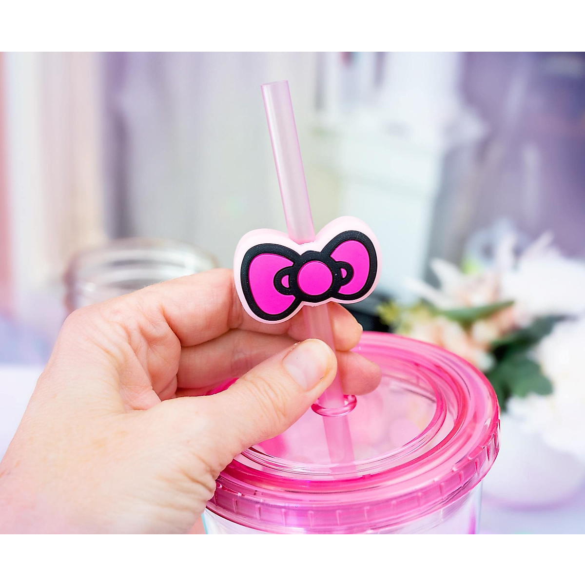 Silver Buffalo Sanrio Hello Kitty Face Carnival Cup With Lid and Topper Straw | Holds 24 Ounces