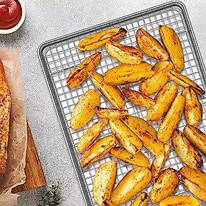 Baking Sheet with Rack Set [2 Pans + 2 Racks], Wildone Stainless Steel Cookie Sheet Baking Pan Tray with Cooling Rack, Size 16 x 12 x 1 Inch, Non Toxic & Heavy Duty & Easy Clean