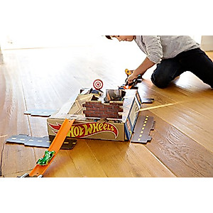 Hot Wheels DLF28 Track Builder System Stunt Kit Playset [Amazon Exclusive]