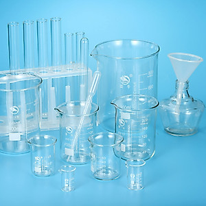 PATIKIL 2Pcs 5ml Low Form Glass Beaker, 3.3 Borosilicate Glass Graduated Printed Scale Measuring Cups with Spout for Kitchen Lab Liquids
