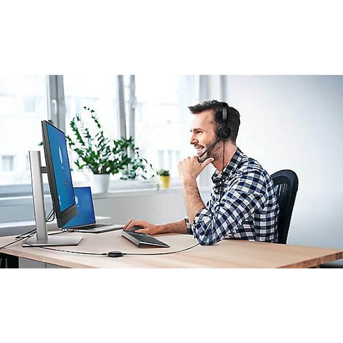 Dell Latitude 7000 7430 14" Touchscreen Notebook - Full HD - 1920 x 1080 - Intel Core i7 12th Gen i7-1265U Deca-core (10 Core) 1.80 GHz - 16 GB Total RAM - 512 GB SSD - Aluminum Titan Gray - TAA