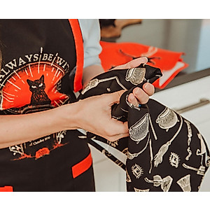 Disney Hocus Pocus Black Kitchen Hand Towels | Set of 2