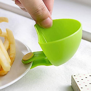 Dip Clip for Bowls Plates 4PCS Plastic Dish Chip Bowl and Dip Serving Set Sauce Holder for Spice Tomato Sauce Salt Veggie Vinegar Ketchup