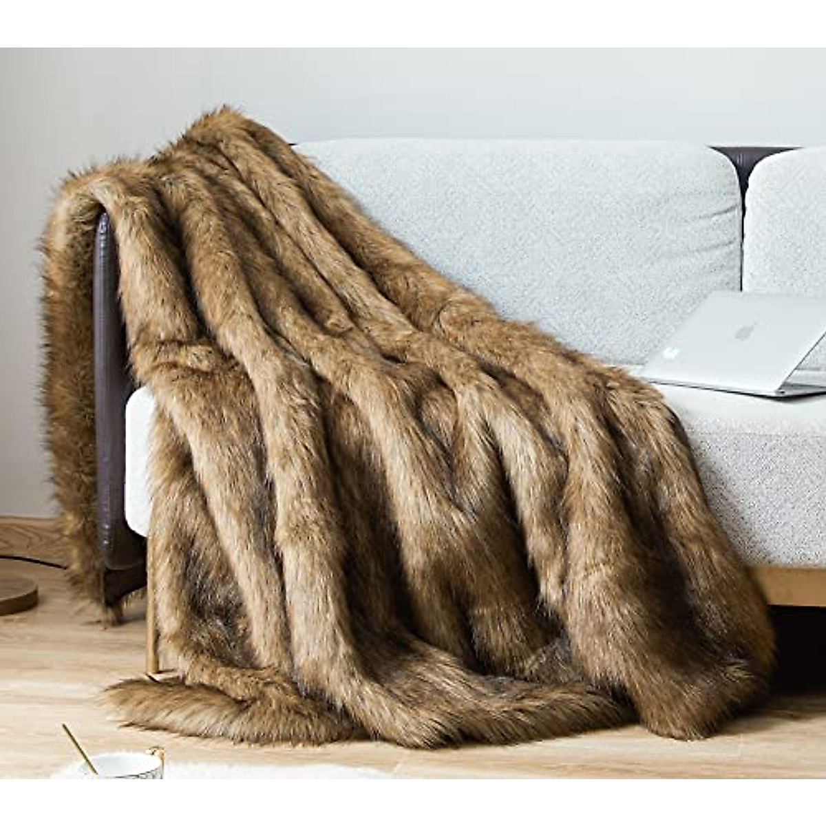 MOONLINE Luxurious Faux Fur Throw Blanket, Shaggy & Fluffy Throw Rug, Ultra Soft with Long Pile & Brushed Tips, Plush Fuzzy Blanket for Bed Couch Sofa Chair Home Accent Decoration, (50“ x 70”, Brown)