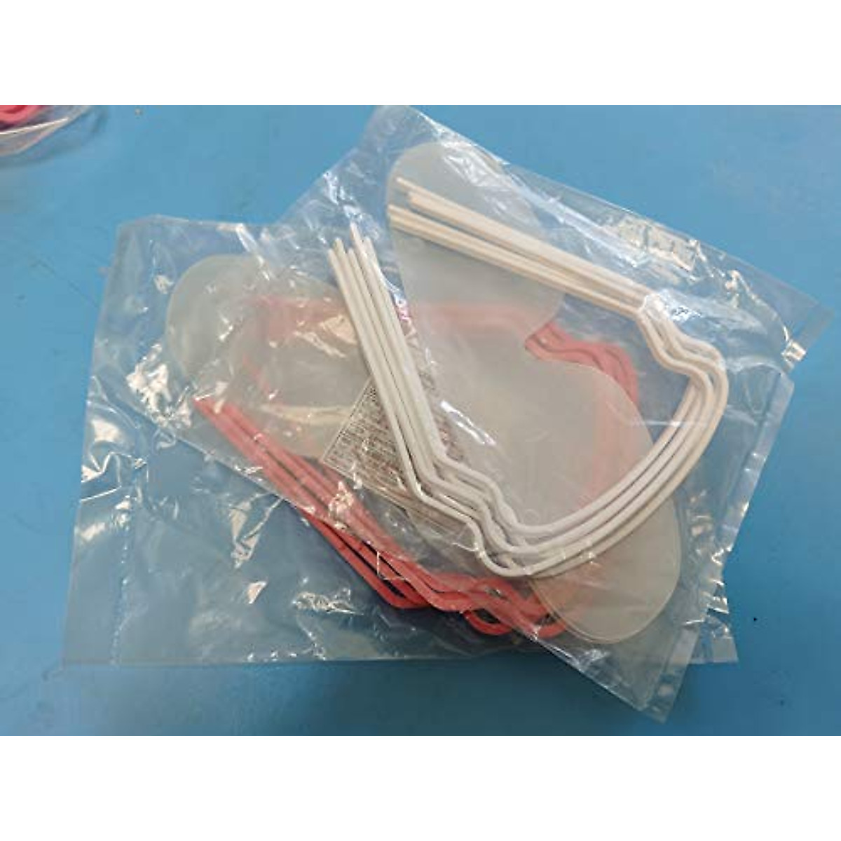 SDent 1 Pack 20 Sets Disposable Dental Eye Shield Eye Mask Safety Glasses Mask Eyes Guard 1 Frame+1 Shield/Set 4 Colors