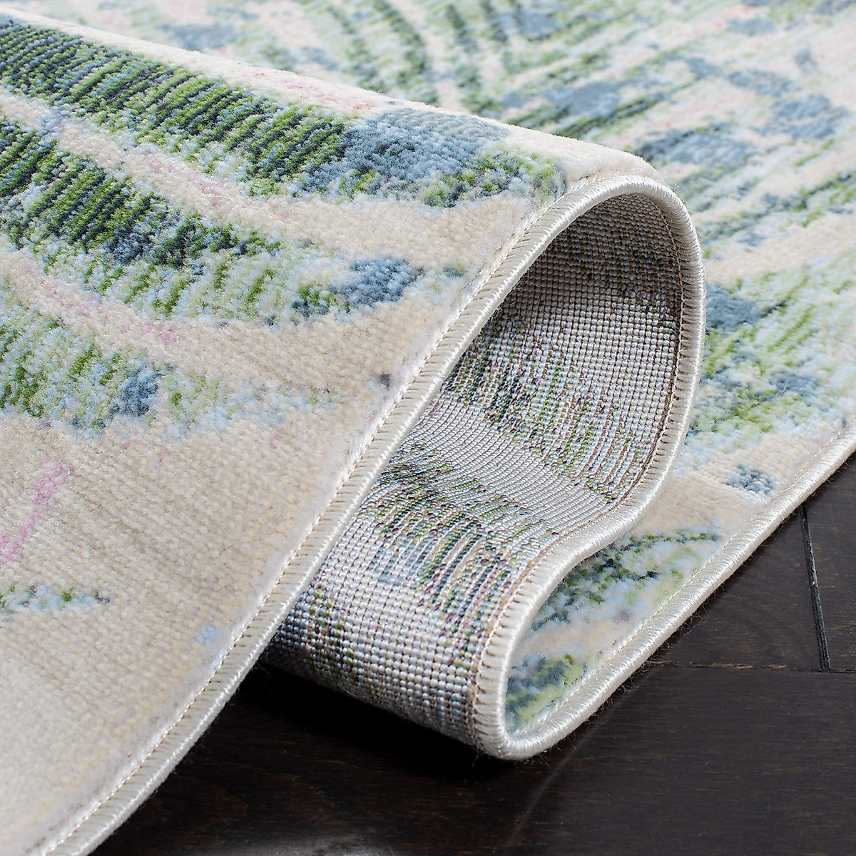 SAFAVIEH Lillian Collection Runner Rug - 2'2" x 7', Green & Blue, Tropical Design, Non-Shedding & Easy Care, Ideal for High Traffic Areas in Living Room, Bedroom (LLN382Y)