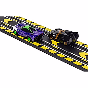 Scalextric Micro Scalextric Justice League Batman vs Joker Battery Powered 1:64 Slot Car Race Track Set G1155T ,Black
