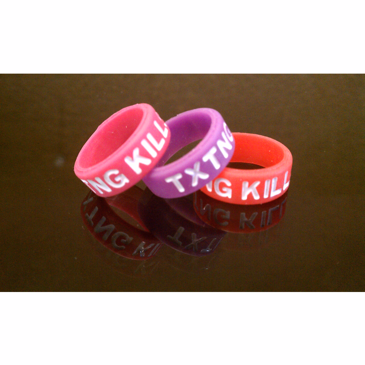 "TXTNG KILLS" Texting Thumb Band Thumb Rings 3 Pack Pink, Purple and Red - One Each