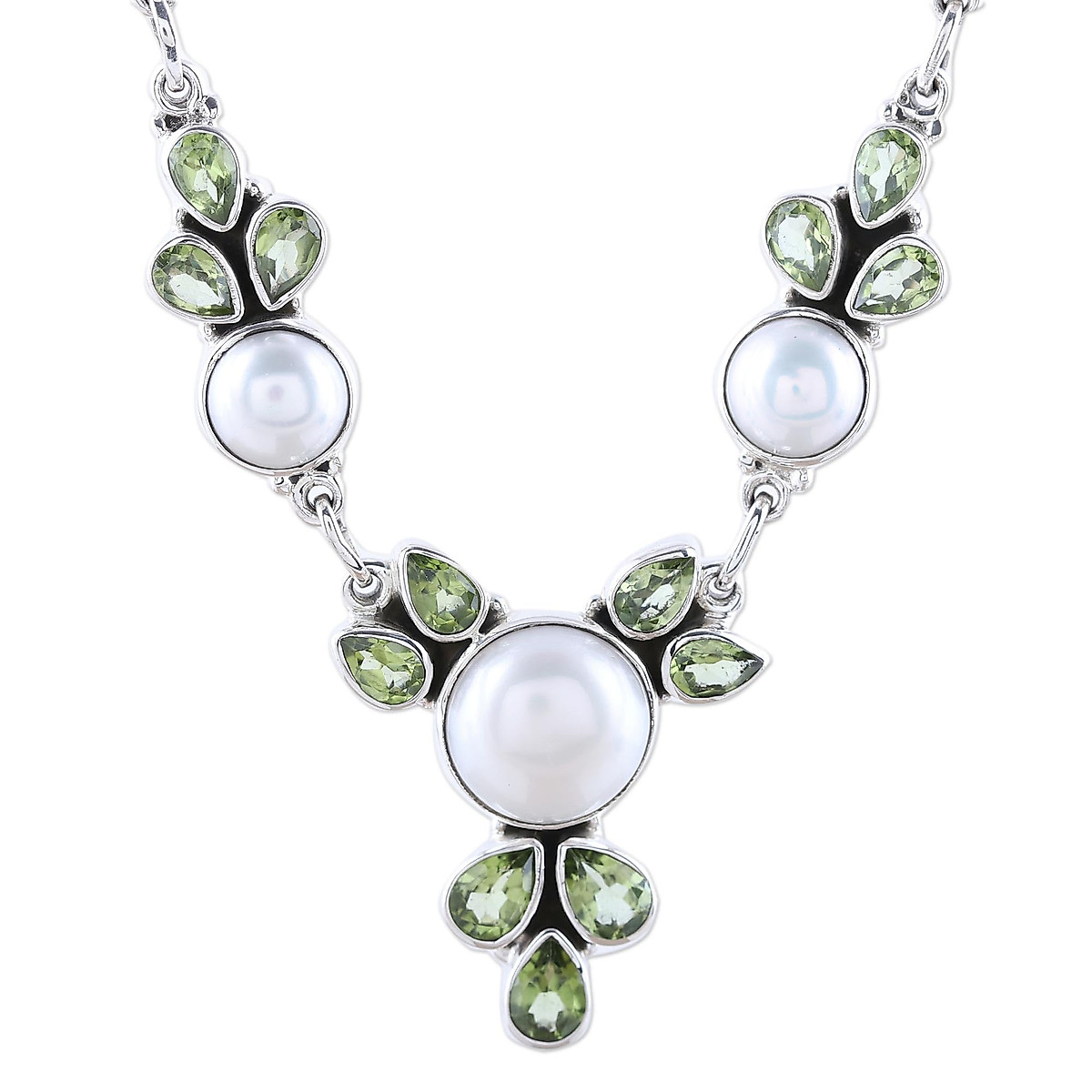 NOVICA Artisan Handmade Cultured Pearl Peridot Pendant Necklace Sterling Silver Link India Gemstone Birthstone [necklace 18.75 in L x 0.5 in W Pendant(s) 1.2 in L x 1 in W x 0.3 in D] ' Full Moon