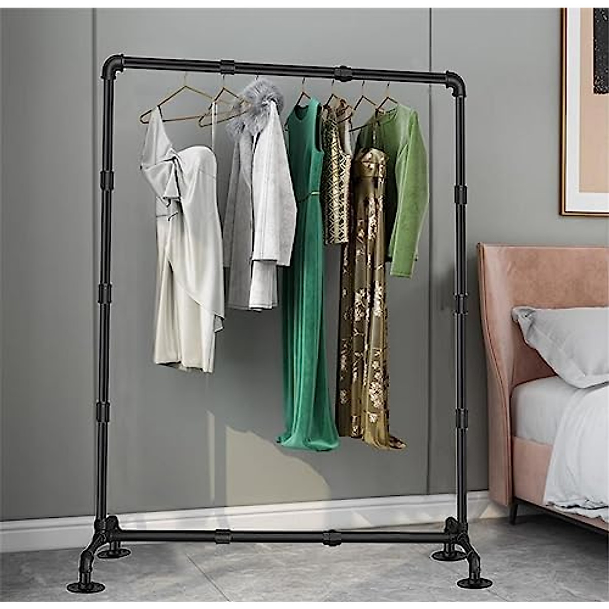 Mdjwjj Industrial Pipe Clothing Rack Free Standing,Vintage Commercial Grade Pipe Garment Racks with 4 Stable Feet for Hanging Clothes Retail Display,Black