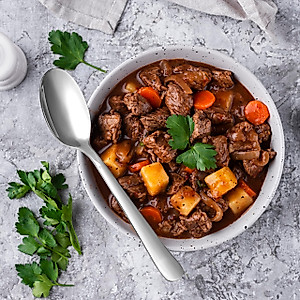 SENADORE Stainless Steel Dinner Spoons - Set of 16 - Mirror Finish and Dishwasher Safe - 7.5" Elegant and Sleek Design Soup Spoon for Modern and Casual Dining (Simple Modern)